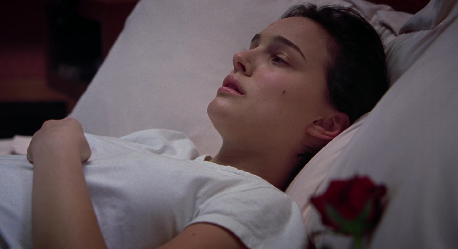Closer (Screencaps) - 659 - Natalie Portman Gallery