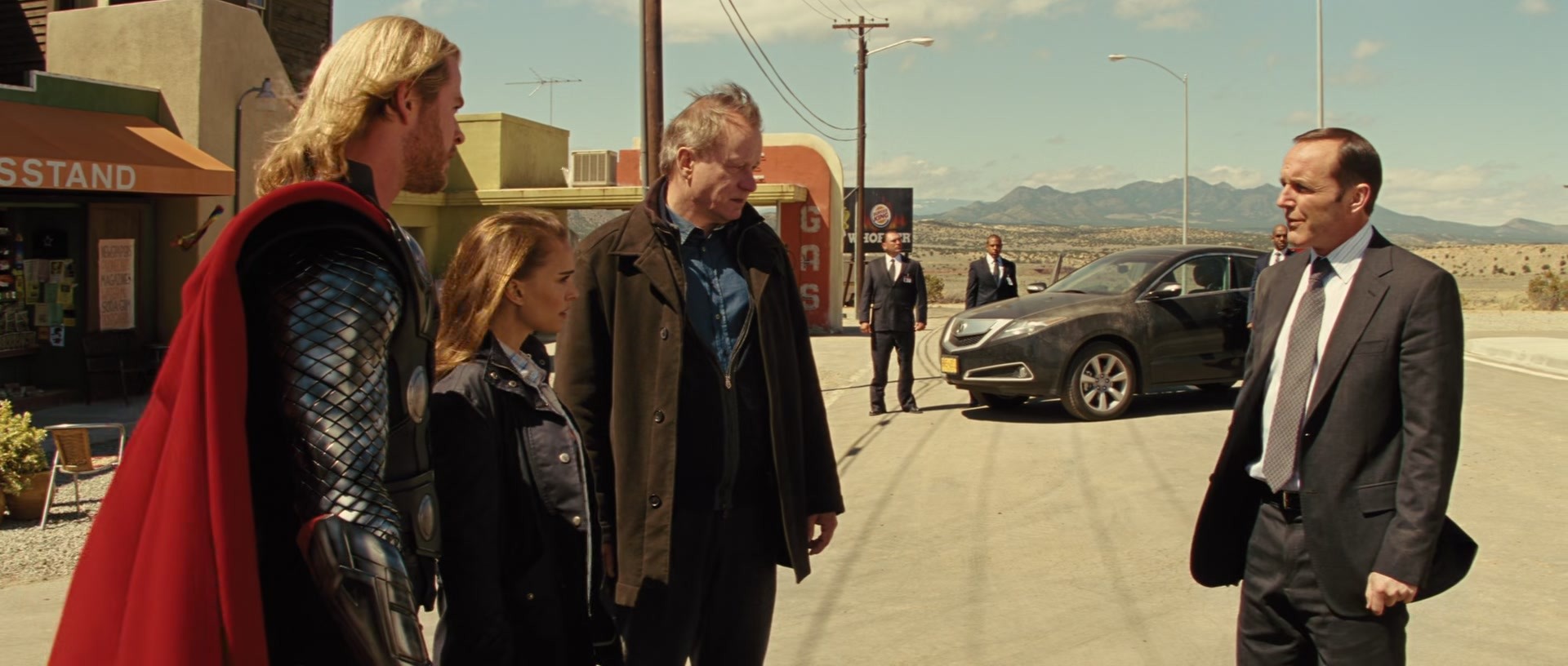 Thor (Screencaps) - 566 - Natalie Portman Photo Gallery